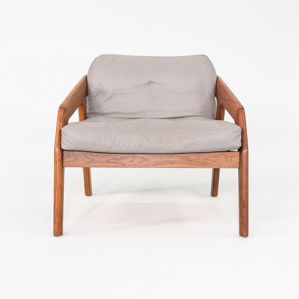2020s Formstelle Zeitraum Friday 1 Lounge Chair Walnut & Grey Leather ...